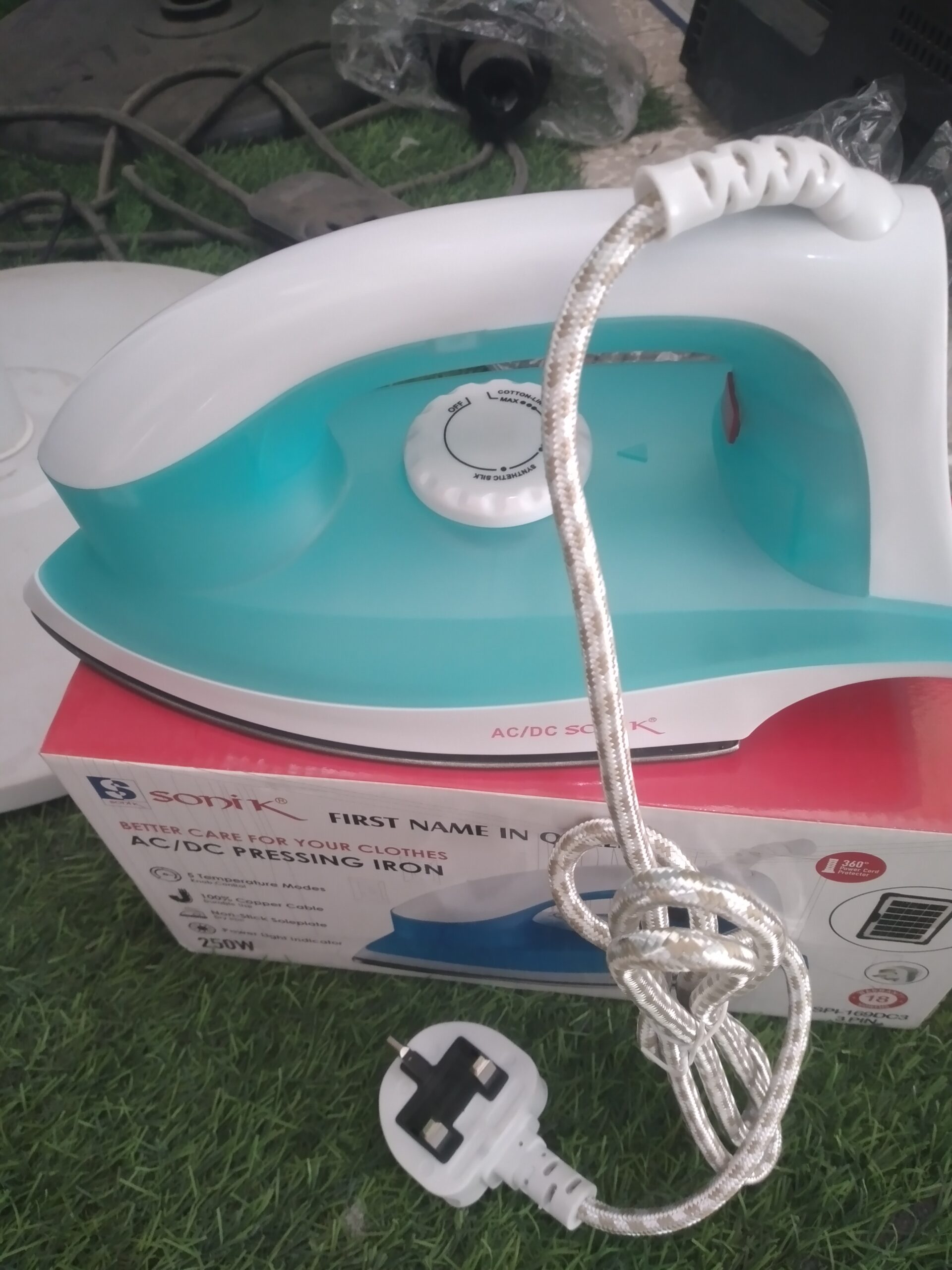 Sonik AC/DC Solar Pressing Iron (250W) Price in Nigeria 🇳🇬 Alaba Solar ...